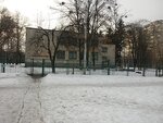 Kompleksnaya detsko-yunosheskaya sportivnaya shkola № 4 Kharkovskogo gorodskogo soveta (Салтовское шоссе No:147А), spor okulları  Harkiv'den