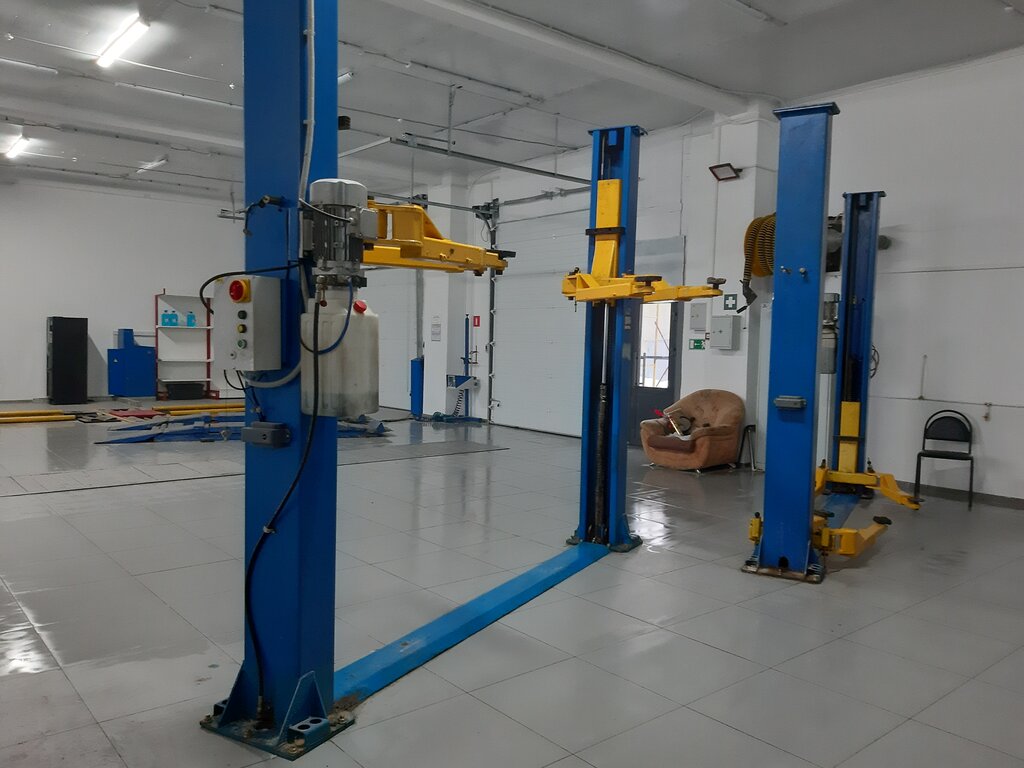 Otomobil servisi АвтоТехЦентр, Bügülme, foto