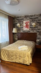 Дом Пионеров (Tyumenskiy rayon, Yalutorovskiy trakt, 27-y kilometr, с1/1), otel  Tümen (Tiumenskaya) oblastından