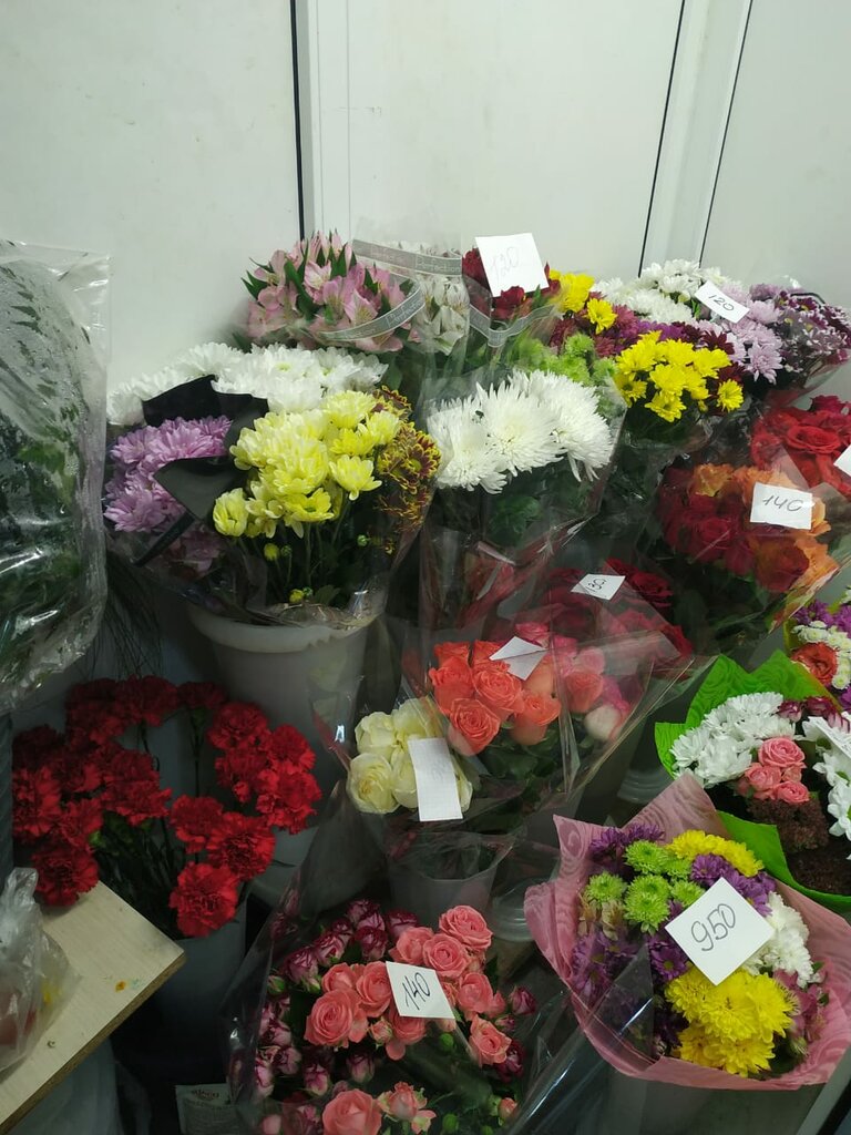 Hediyelik eşya mağazaları Цветы, Kurskaya oblastı, foto