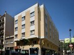 Hostal Barcelona (Comunidad Autònoma de Cataluña, Barcelona, Carrer del Roser), konuk evi  Barselona'dan
