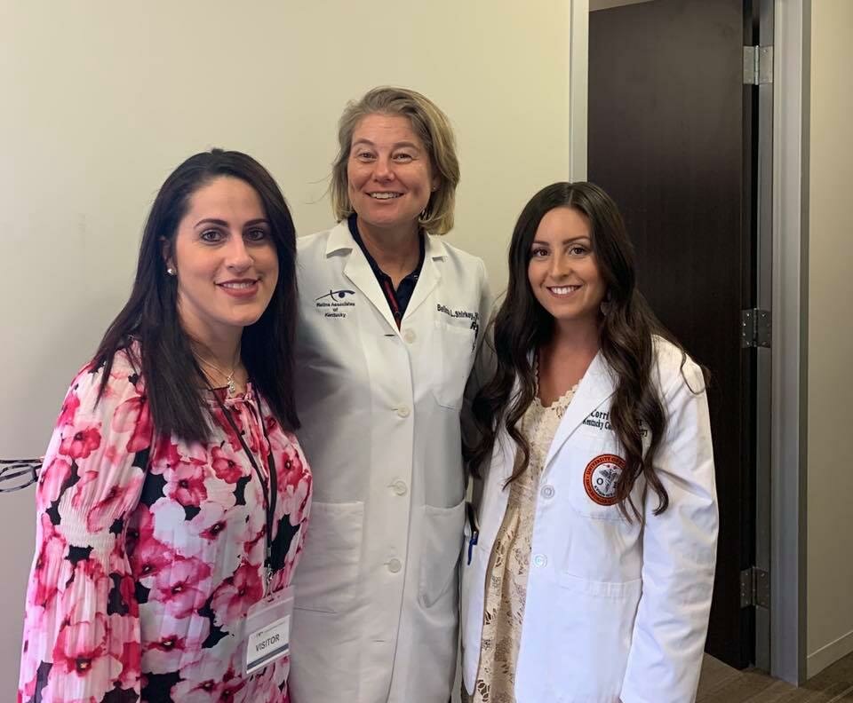 Tıp merkezleri ve klinikler Retina Associates of Kentucky, Lexington, foto