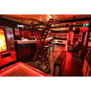 Kino Hole (Höninger Weg No:18, Köln), sinemalar  Köln'den