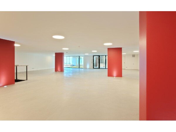 Sanayi ekipmanları firmaları Pohl Industrieböden GmbH, Tirol, foto