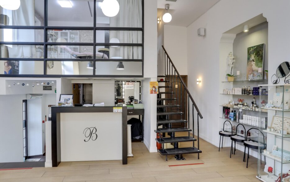 Güzellik salonu Ladynaily, Moskova, foto