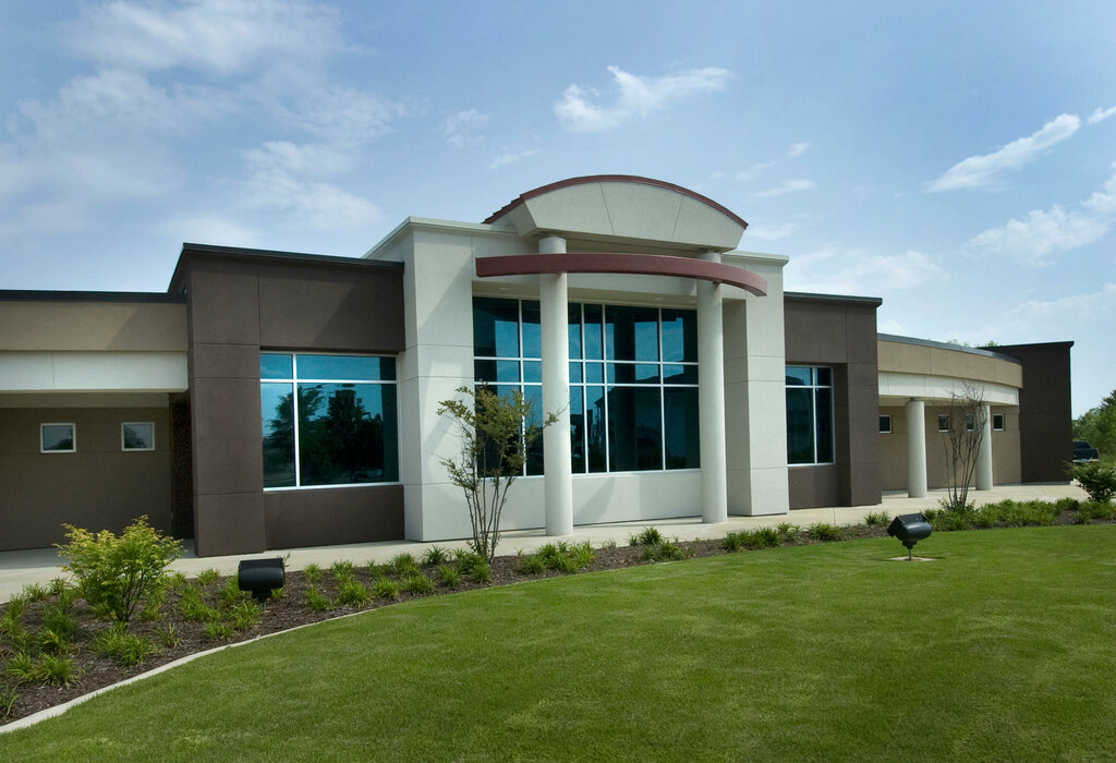 Arıza hizmetleri Barnes Crossing Medical Clinic, Missisippi Eyaleti, foto