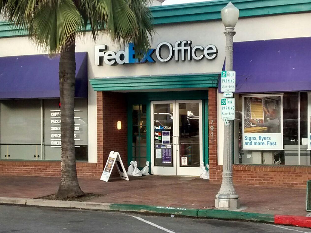 Fotokopi dükkanları FedEx Office Print & Ship Center, San Diego, foto