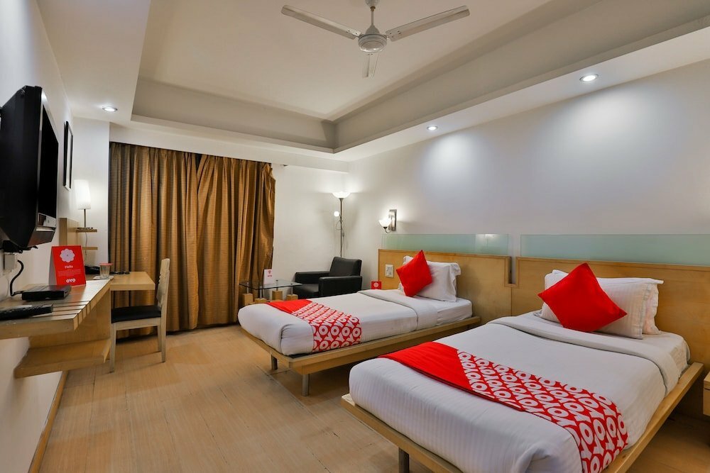 Otel Oyo 37475 Hotel Orchid, Ahmadabad, foto