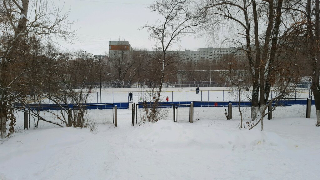 Buz pateni pistleri Ice rink, Samara, foto