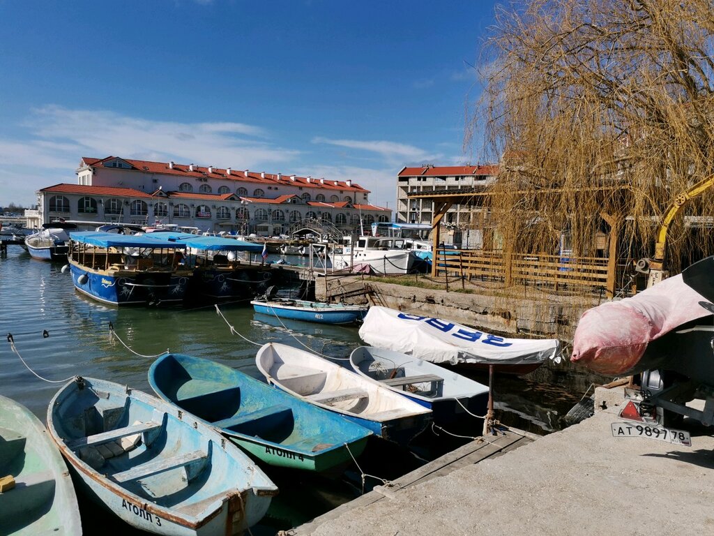 Eğlence merkezleri 201 Причал, Sevastopol, foto