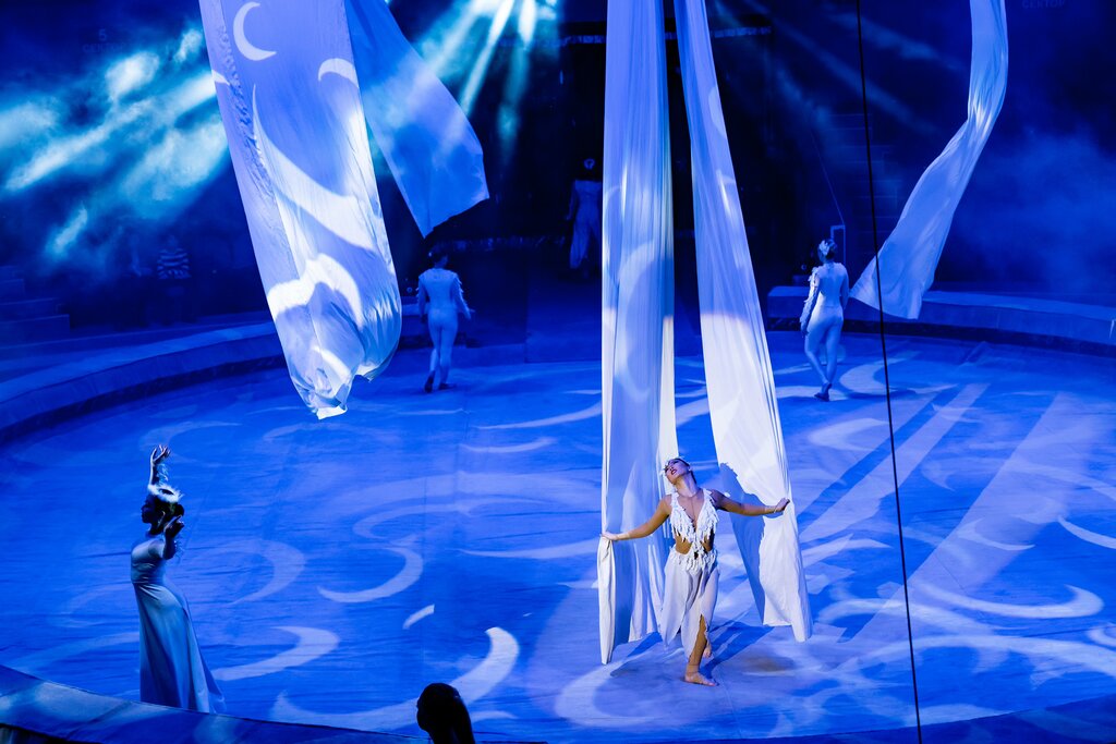 Sirkler Legendy Baykala, Kaliningrad, foto