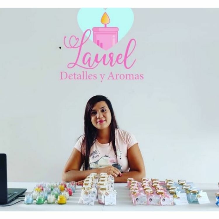 Hobi, elişi için ürünler Laurel Details and Aromas, Cali, foto