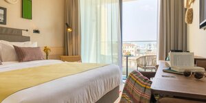 Indigo (Larnaca), otel  Larnaka'dan