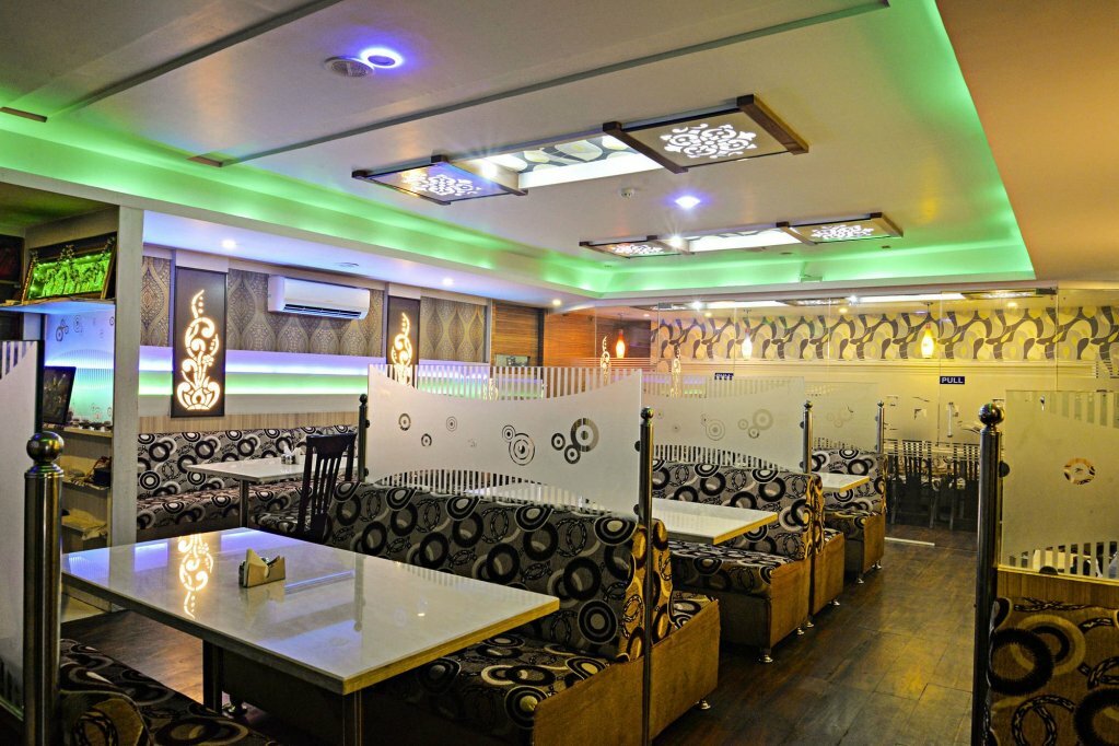 Otel Oyo Flagship 401 Yosufguda Ameerpet, Haydarabat, foto