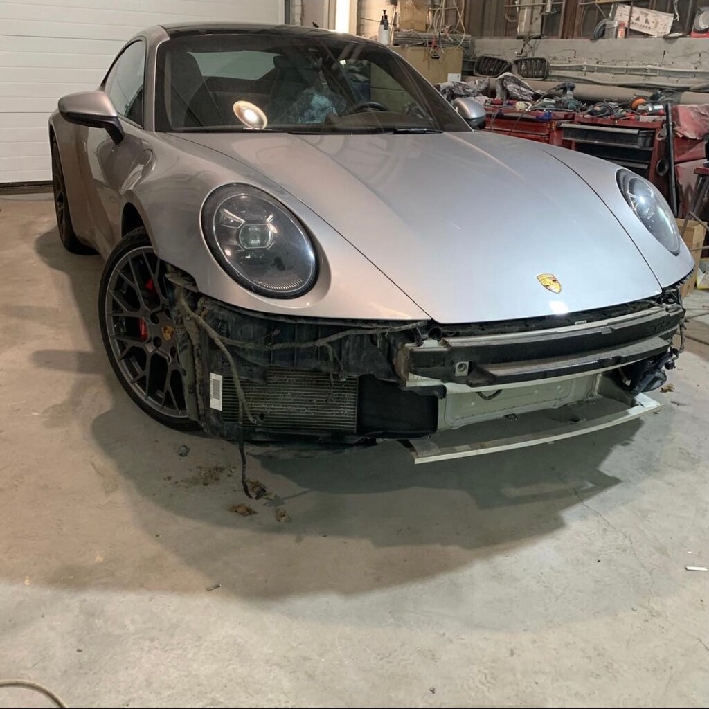 Oto kaporta BodyRepairStudio, Kashin, foto