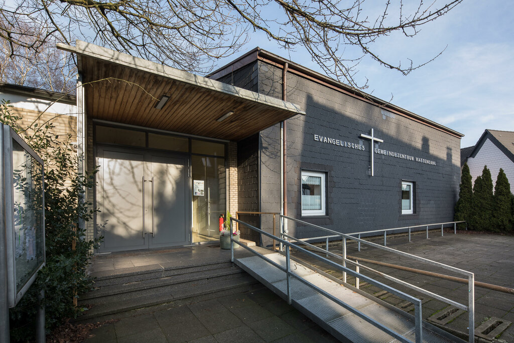 Dini dernekler Gemeindezentrum Kattendahl - Evangelische Kirchengemeinde Dellwig-Frintrop-Gerschede, Essen, foto