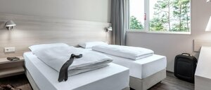 Serways Hotel Lüneburger Heide West (Auf der Höhe No:3, Bispingen), otel  Aşağı Saksonya'dan