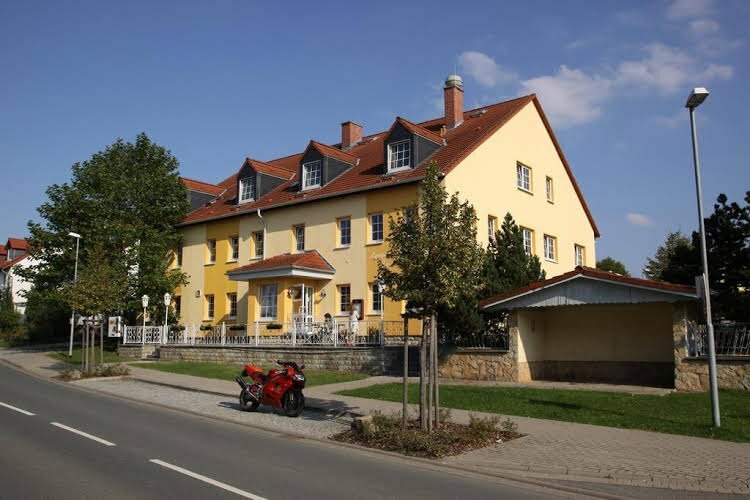 Otel Hotel Zur Linde, Thüringen, foto