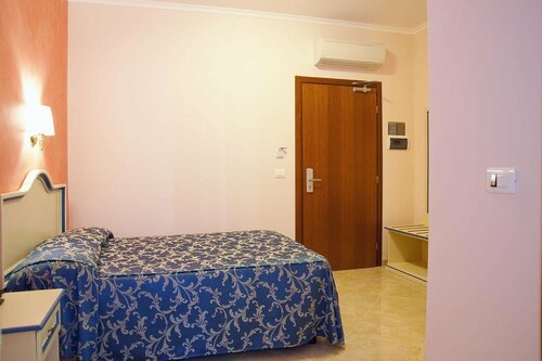 Otel Hotel Aquila, Aprilia, foto