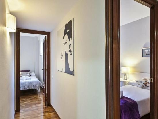 Otel Sarria Attic, Barselona, foto