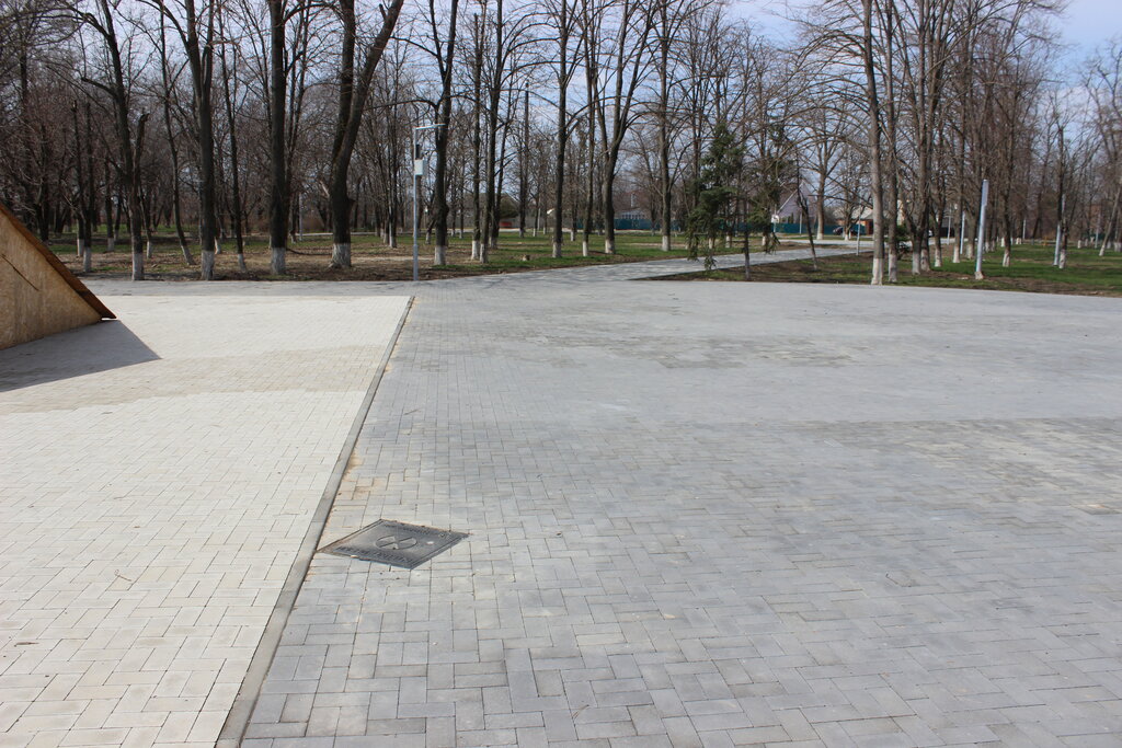 Dekorasyon ve süsleme, onur panosu Ракетная шахта № 1936 имени РЛП 1104, Rostovskaya oblastı, foto