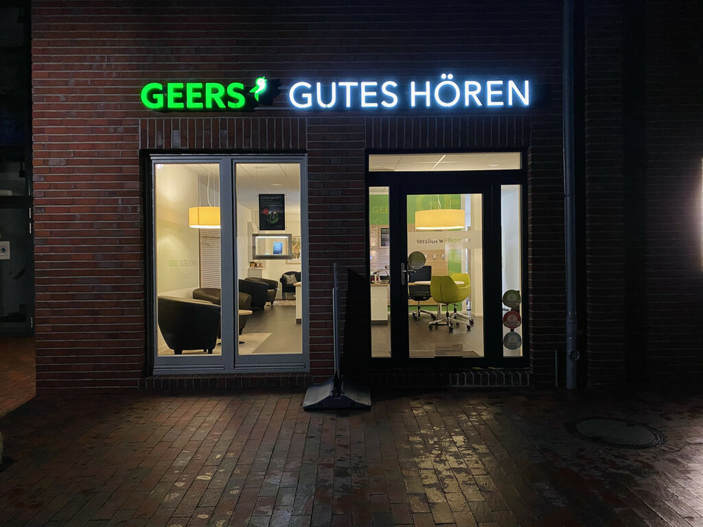 i̇şitme cihazları Geers Hörgeräte, Leer, foto