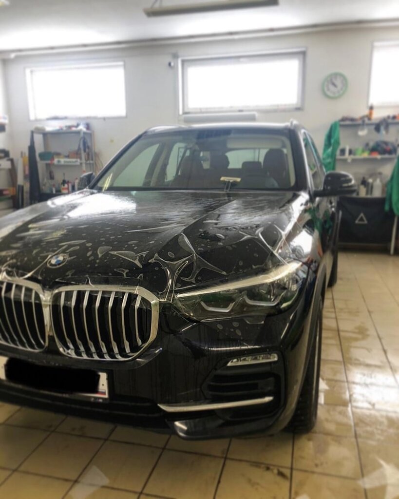 Otomobil camları Kompaniya Stekloff, Gatchina, foto