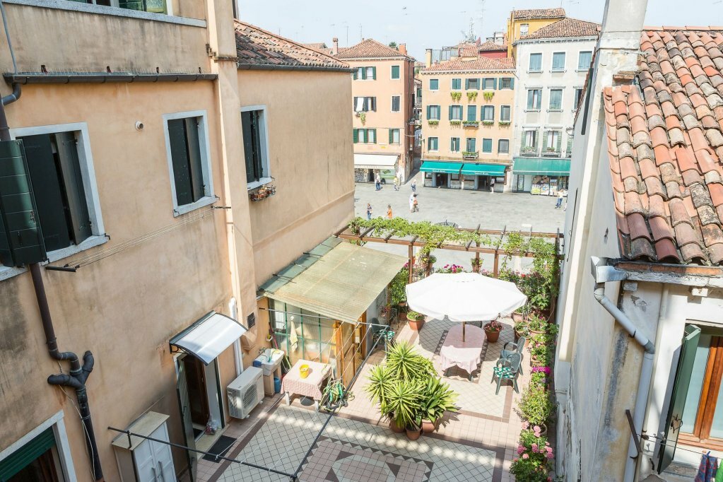 Otel Ve. N. I. Ce. Cera Ca' Ruga Giuffa, Venedik, foto