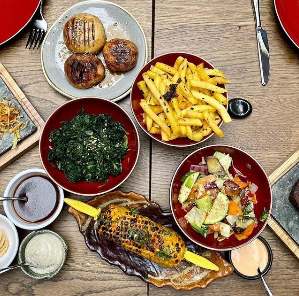 Suşi restoranı Churrasco Steak & Nikkei Cuisine, Tsurikh, foto