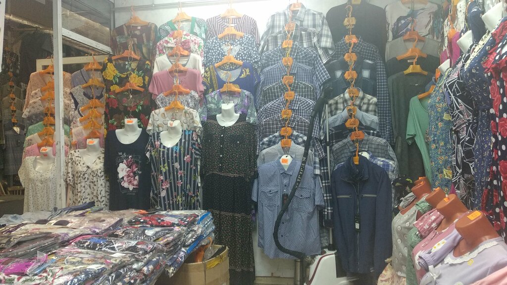 Giyim pazarı Одежда, Moskova, foto