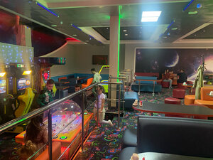 Cosmos (Leninskiy Avenue No:2Б), restoran  Himki'den