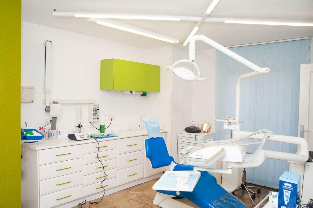 Özel ağız ve diş sağlığı klinikleri ve muayenehaneleri Dentia Clínica Odontológica, Alicante, foto