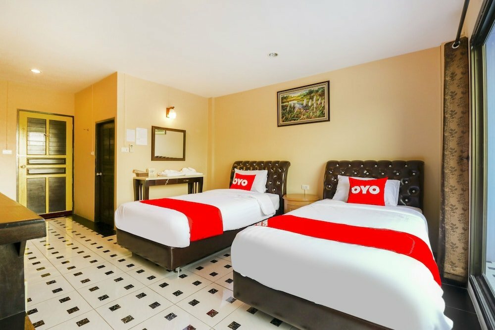 Otel Oyo 952 Ocean Gold Card Ayutthaya, Ayutthaya, foto