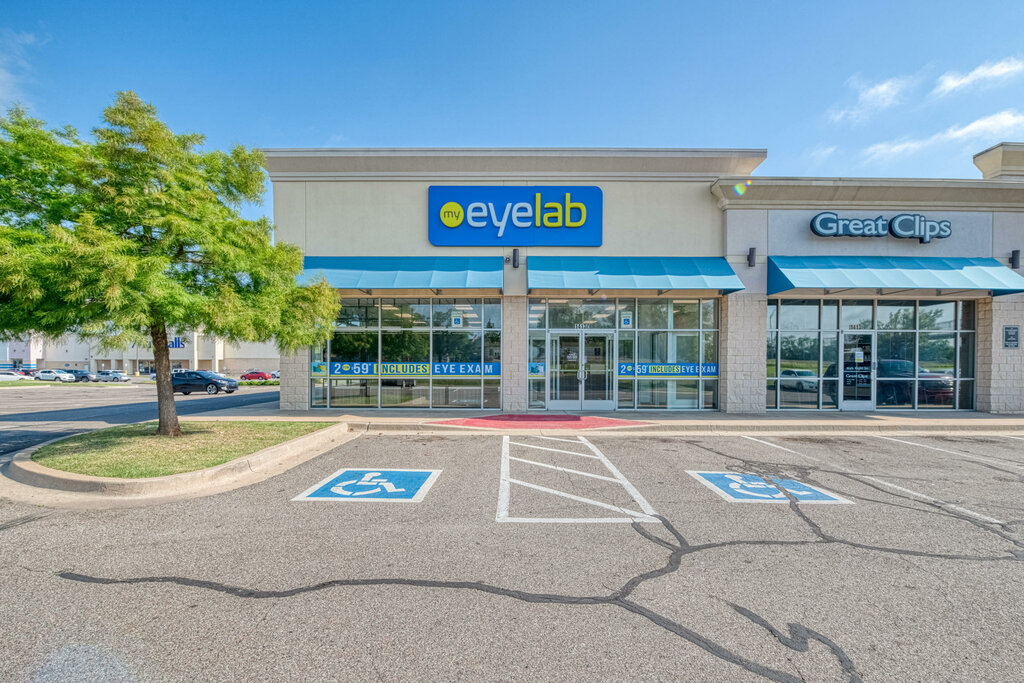 Giyim mağazası My Eyelab, Oklahoma City, foto
