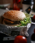 Bullburger (ulitsa Mira No:13), fast food  Kogalym'dan