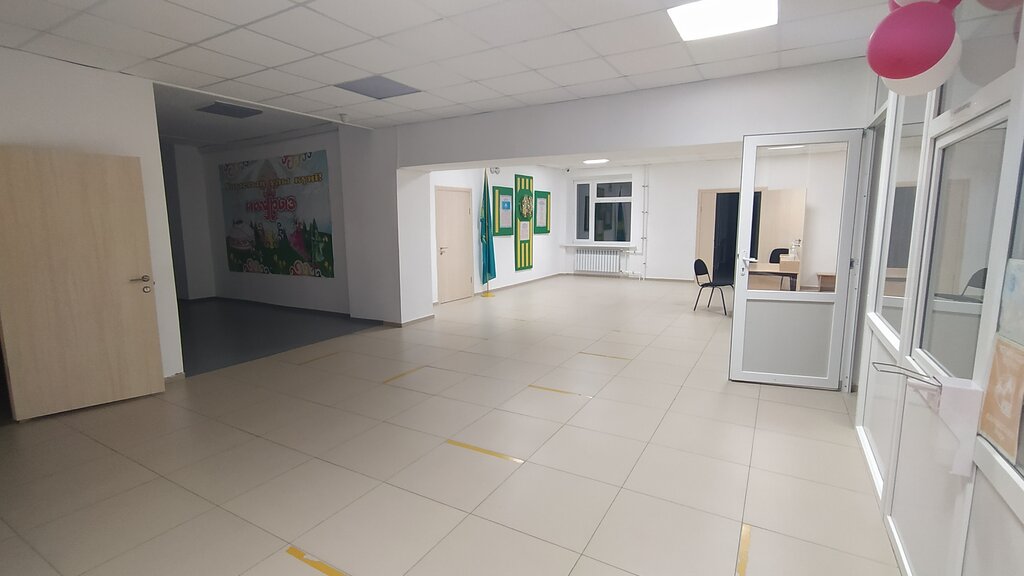 Ortaokul Aksuat Secondary School, Batı Kazakistan eyaleti, foto