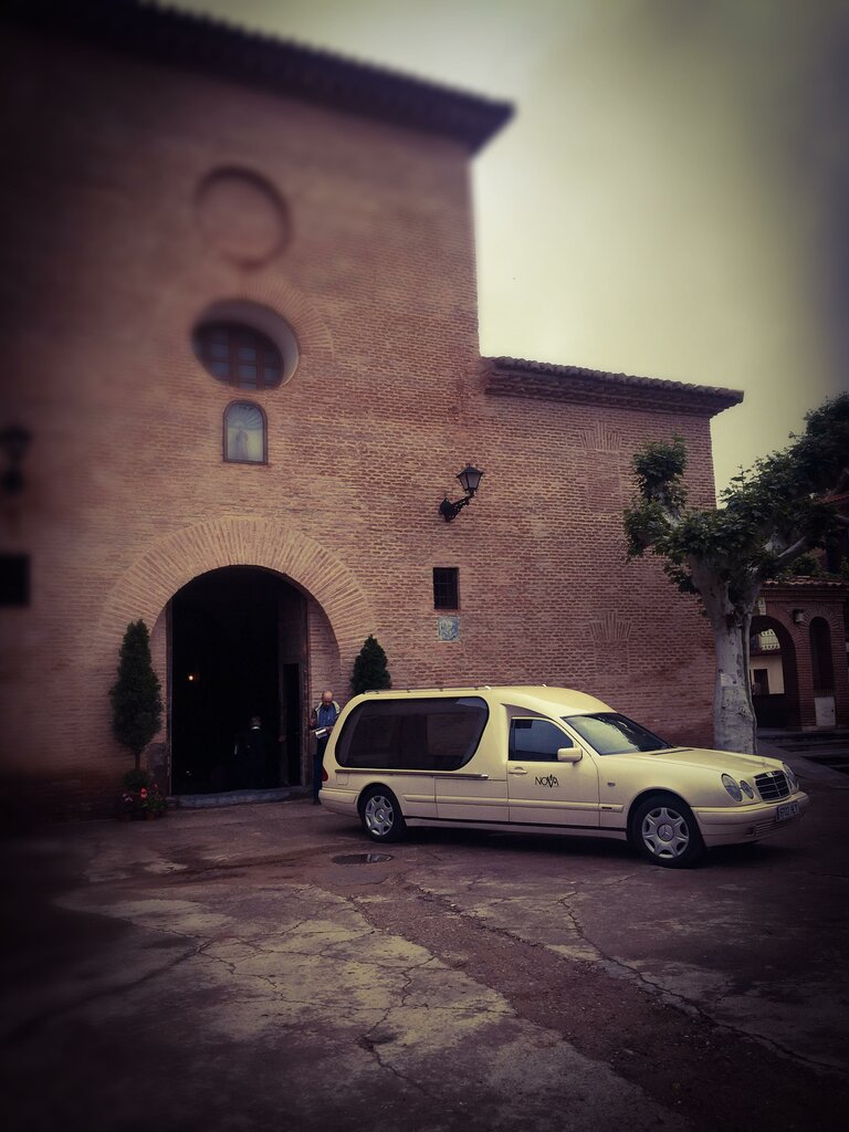 Cenaze hizmetleri Funeraria Serfunova Zaragoza, Zaragoza, foto