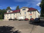 Magazin-masterskaya Lisy khvost (ulitsa Karla Marksa No:38Б), kürk atölyeleri  Lodeynoe Pole'den
