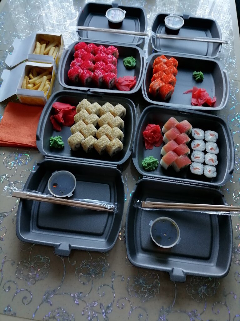 Hazır yemek teslim servisleri Shikado Суши-Бар, Balaşiha, foto