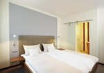Hotel Restaurant Am Helmwartsturm (Am Helmwartsturm No:4, Andernach), otel  Andernach'tan
