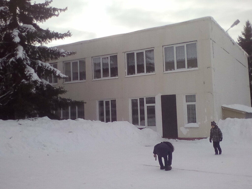 Ortaokul Kshaushskaya srednyaya obshcheobrazovatelnaya shkola, Çuvaşya, foto