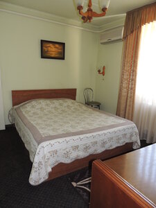 Motel Lazurnyy (Vostochnoye shosse No:5, Bataysk), otel  Bataysk'tan
