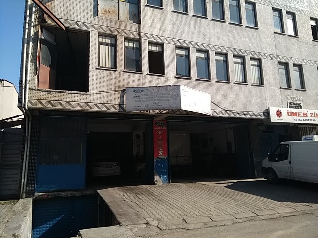 Otomobil servisi Öz Atılgan Özel Ford Servisi, İstanbul, foto