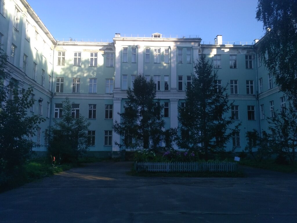 Hastaneler GUZ Bolnitsa № 7, Yaroslavl, foto