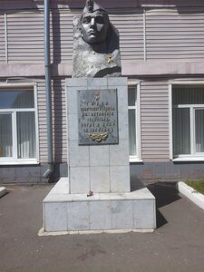 Бюст И.Ф. Артамонова (ulitsa Kuybysheva No:23, Voronezh), anıt, heykel  Voronej'den