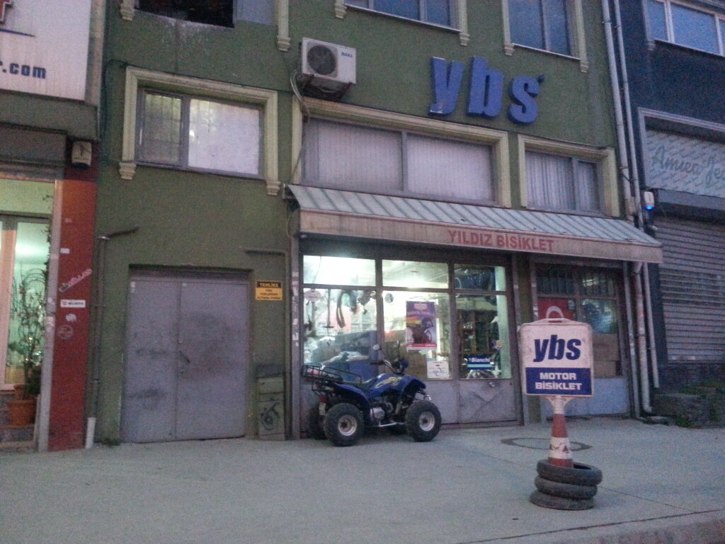 Motosiklet yedek parçaları YBS Motosiklet ve Bisiklet, İstanbul, foto