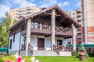 Alpen Park (Banykina Street No:21Б), otel  Tolyatti'den (Togliatti'den)