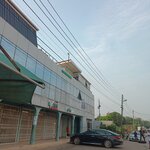 Sophia House (Nii Osae Ntiful Avenue No:18, Otinshie), alışveriş merkezleri  Gana'dan