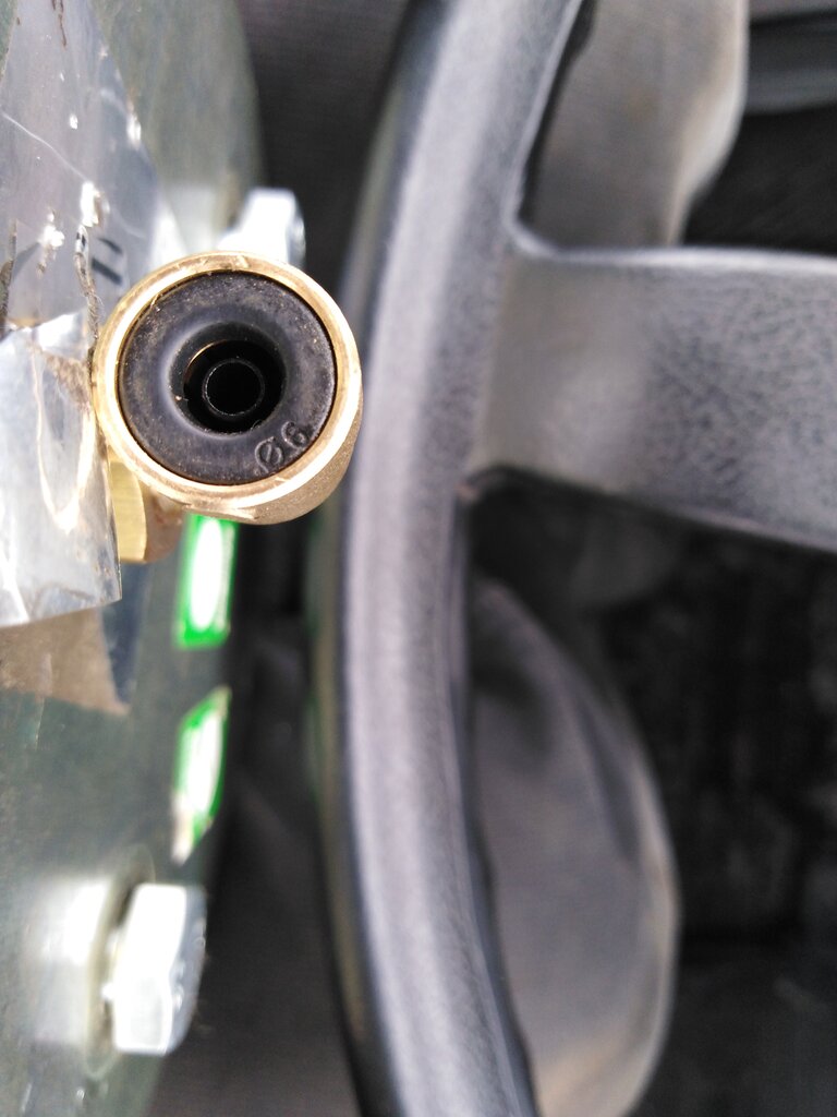 Otomobil yedek parçaları Магазин автозапчастей Патриот, Verhneuralsk, foto