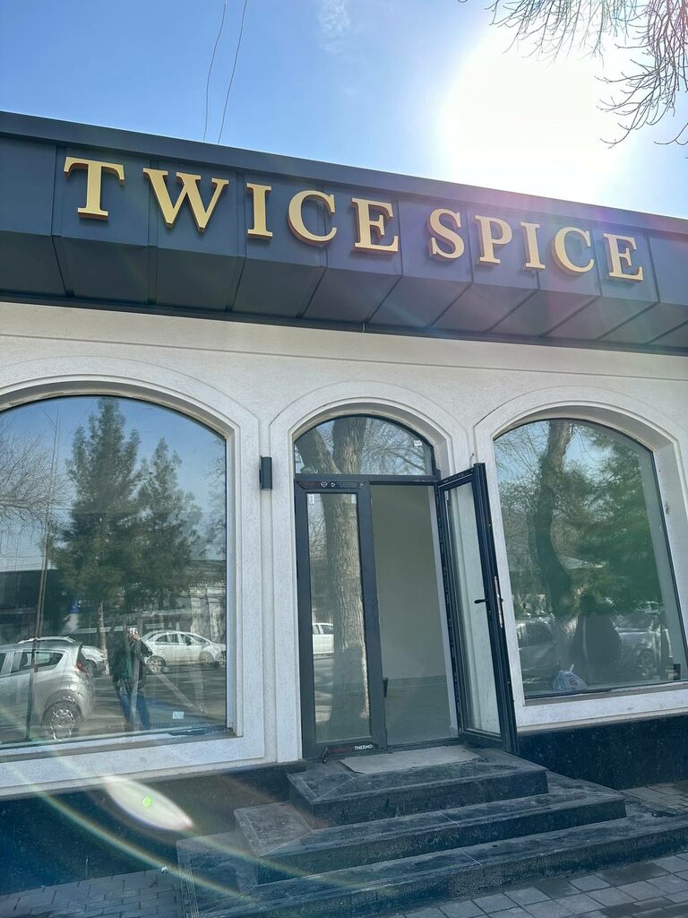 Restoran Twice Spice Samarkand, Semerkant, foto